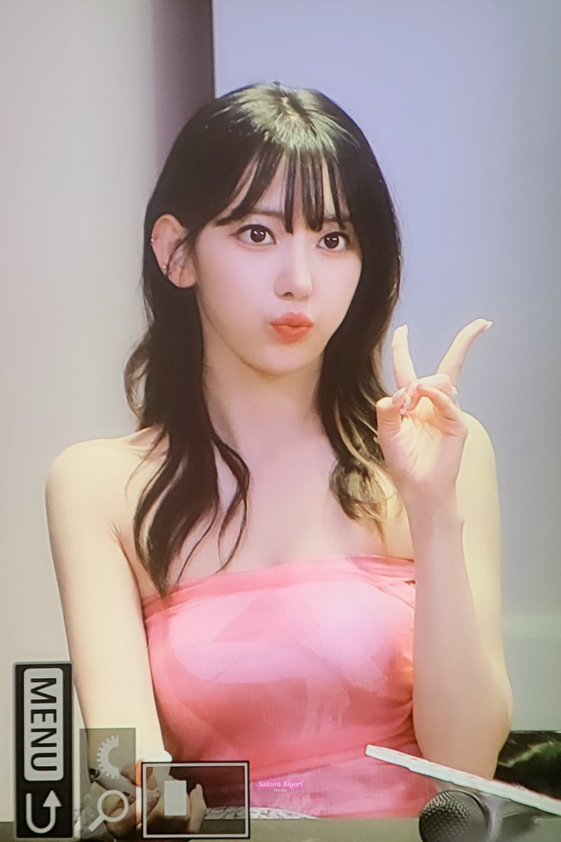 咲良🌸びより on Twitter: "230614 프리뷰🌸 #宮脇咲良 #사쿠라 #SAKURA #르세라핌 #LE_SSERAFIM"