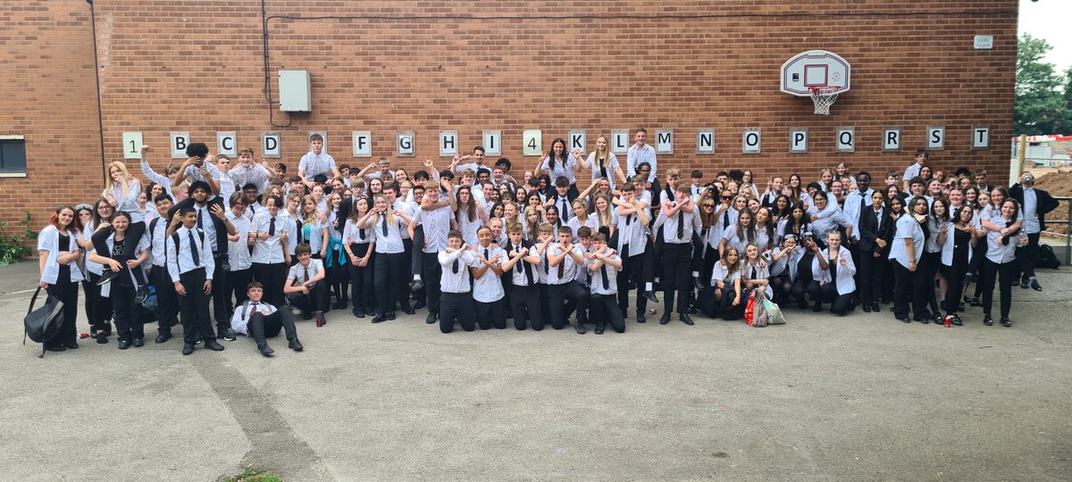 Literary Detectives – Etone College