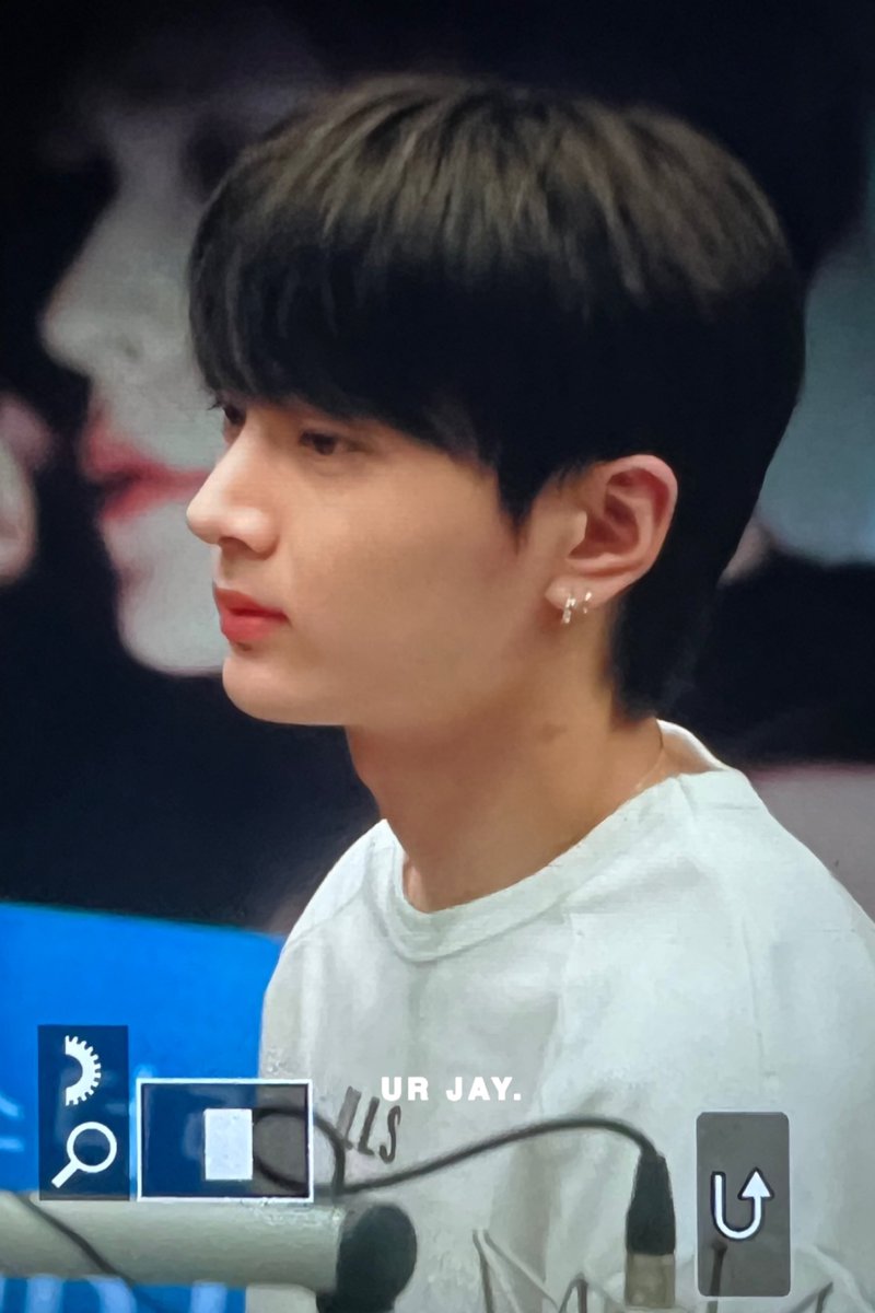 UR JAY. on Twitter: "230614 키더라 오늘 왜케 잘생기고 귀엽냥😸 #제이 #JAY #박종성 #엔하이픈 #ENHYPEN"