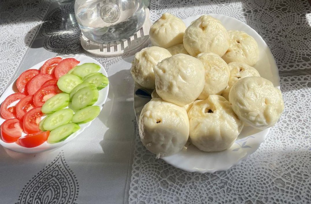 Gantulga Ph D On Twitter Ээжийн хийсэн мантуун бууз сайхаан сайхан 😋
