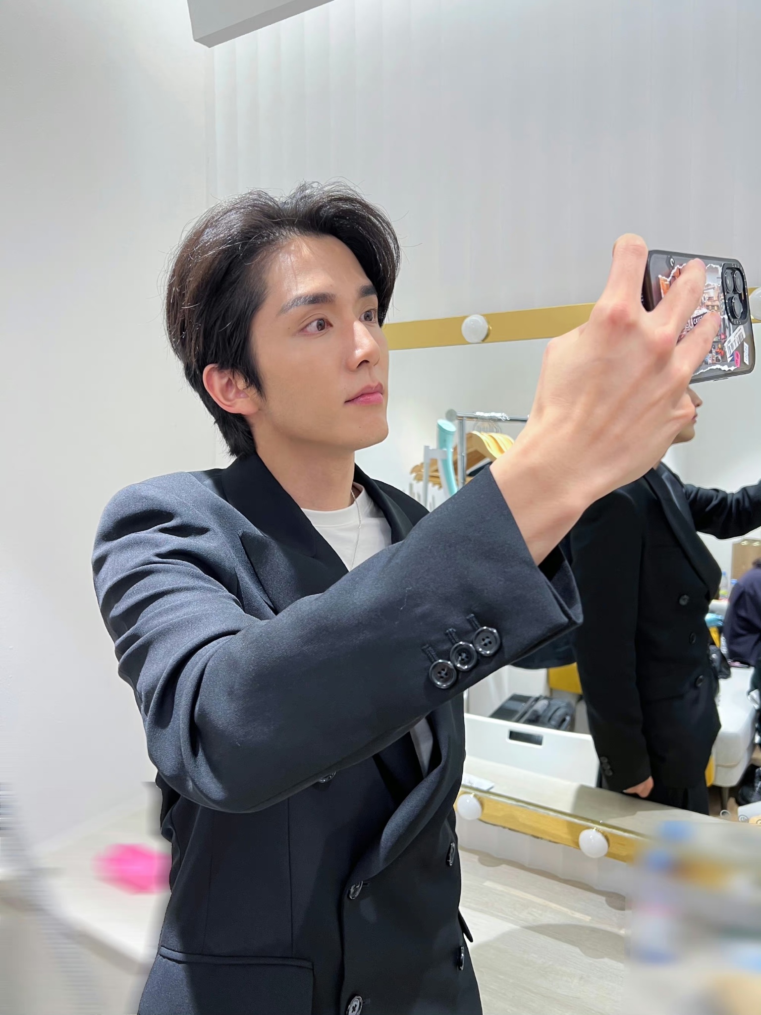 cdrama tweets on Twitter: "#ZhangXincheng’s studio shares new snaps ...