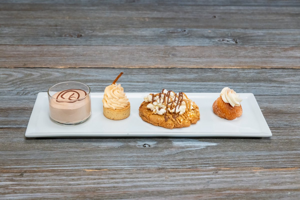 Food Network on Twitter: "Here’s a closer look at the bakers’ adorable ...