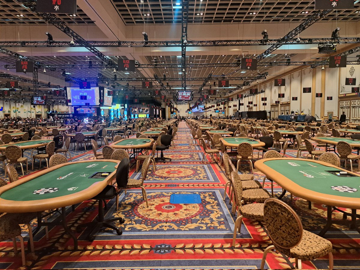 LV Cabbie Chronicles On Twitter WSOP Dealer Report Day 12 Sadness lv-cabbie-chronicles-on-twitter-wsop-dealer-report-day-12-sadness
