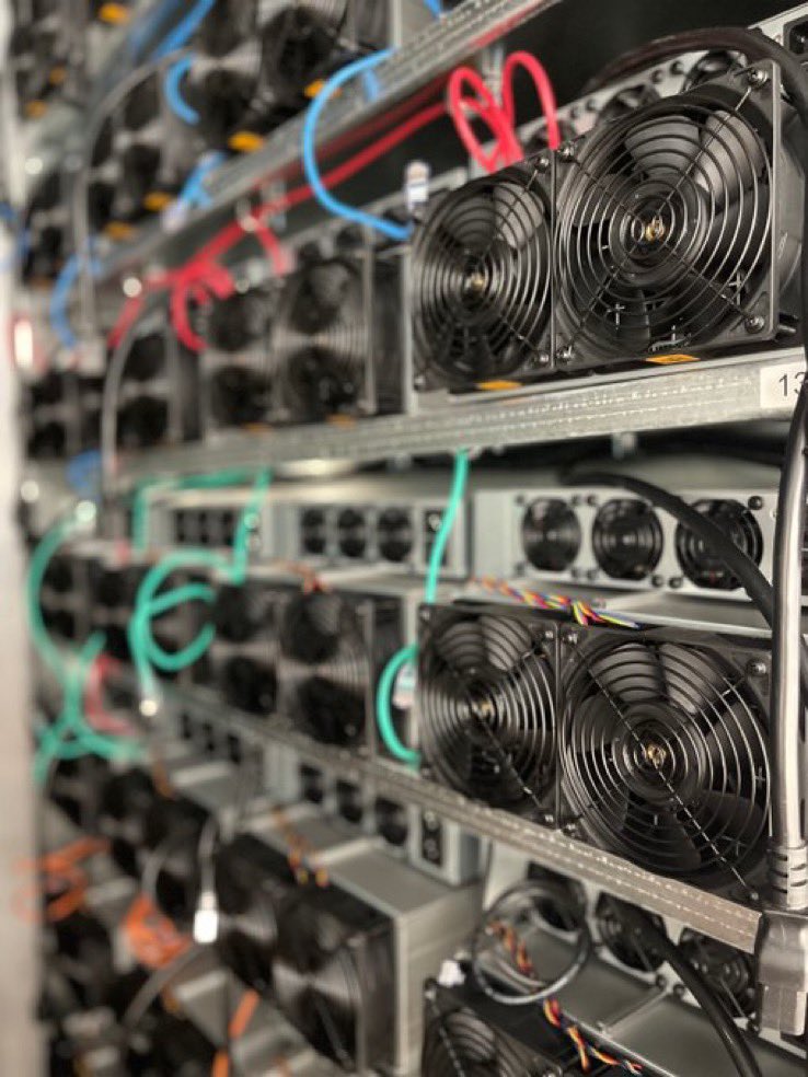 Digital Energy Mining on Twitter: "These 60,000 computers are mining #bitcoin in Texas. Wind ...