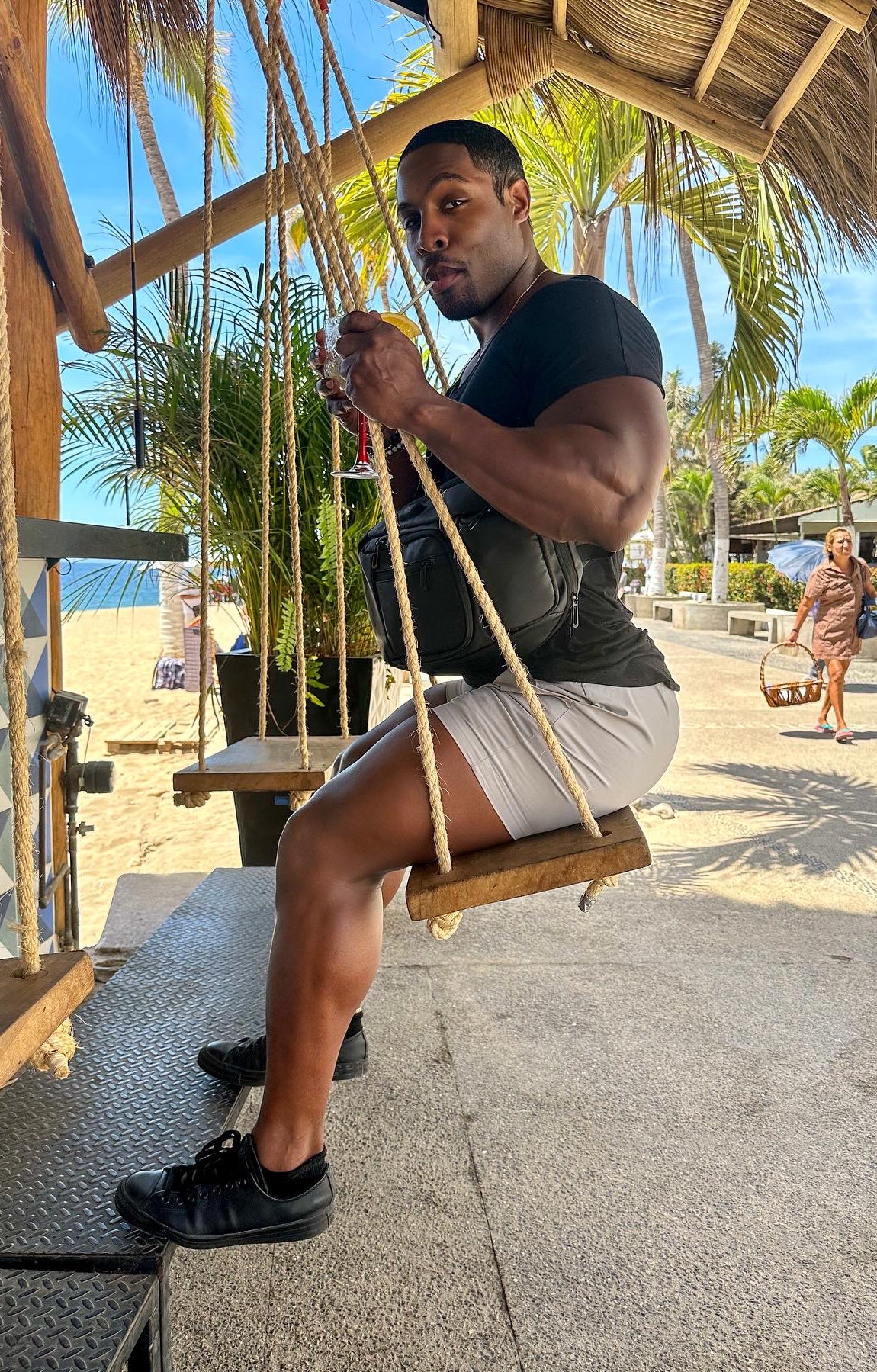 DeAngelo Jackson on Twitter: "Serving some cake on my B-Day ♊️ https://t.co/HFZOx5jt6O" / Twitter