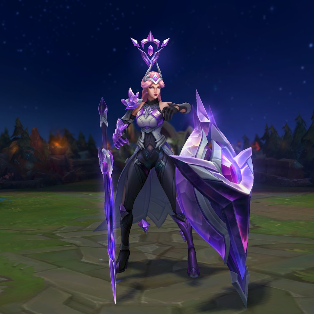 League of Legends on Twitter: "Kristalin zarafeti ve ışıl ışıl parlayan renklerle göz kamaştırın ...