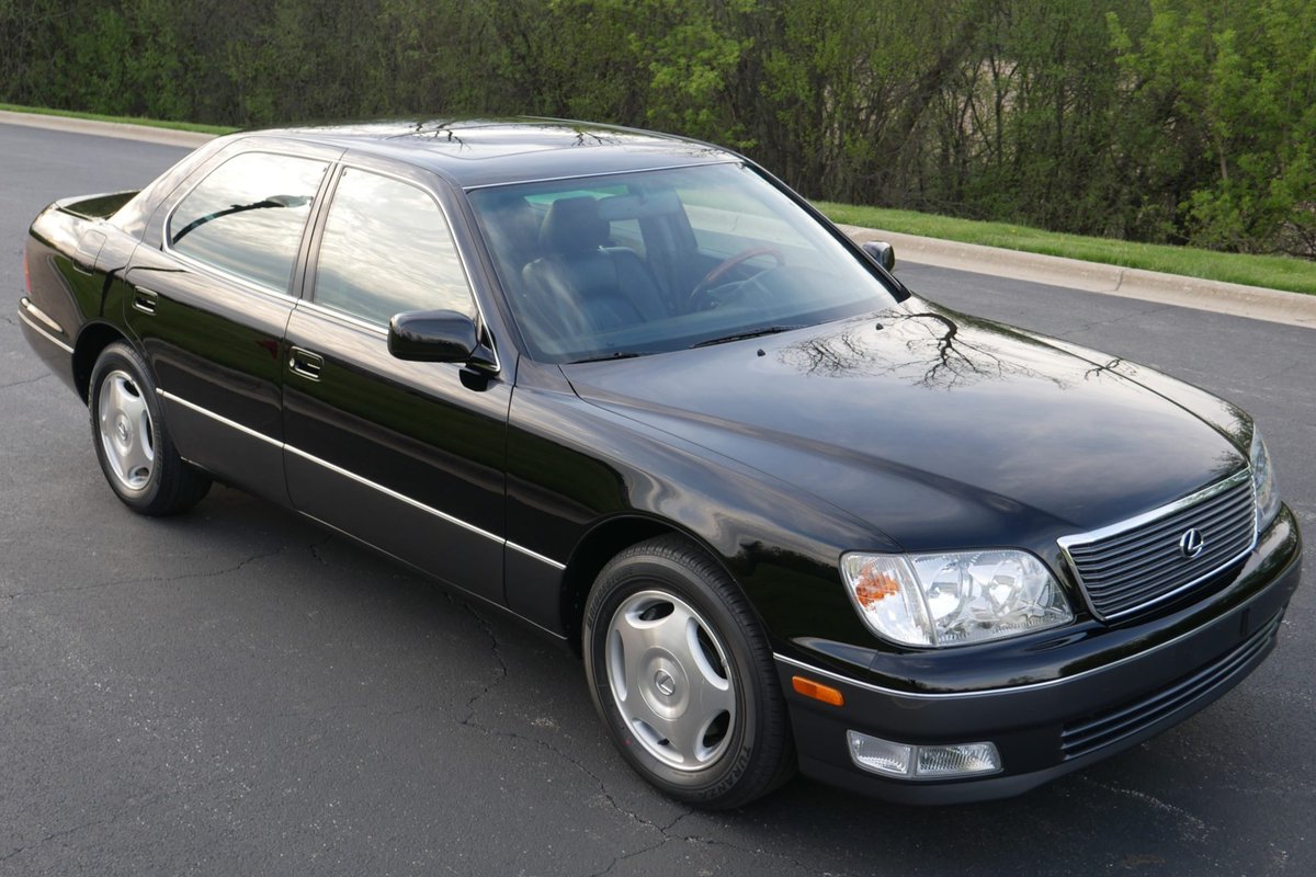 Bring a Trailer on Twitter: "Sold: 12k-Mile 1999 Lexus LS400 for $29,250. https://bringatrailer ...