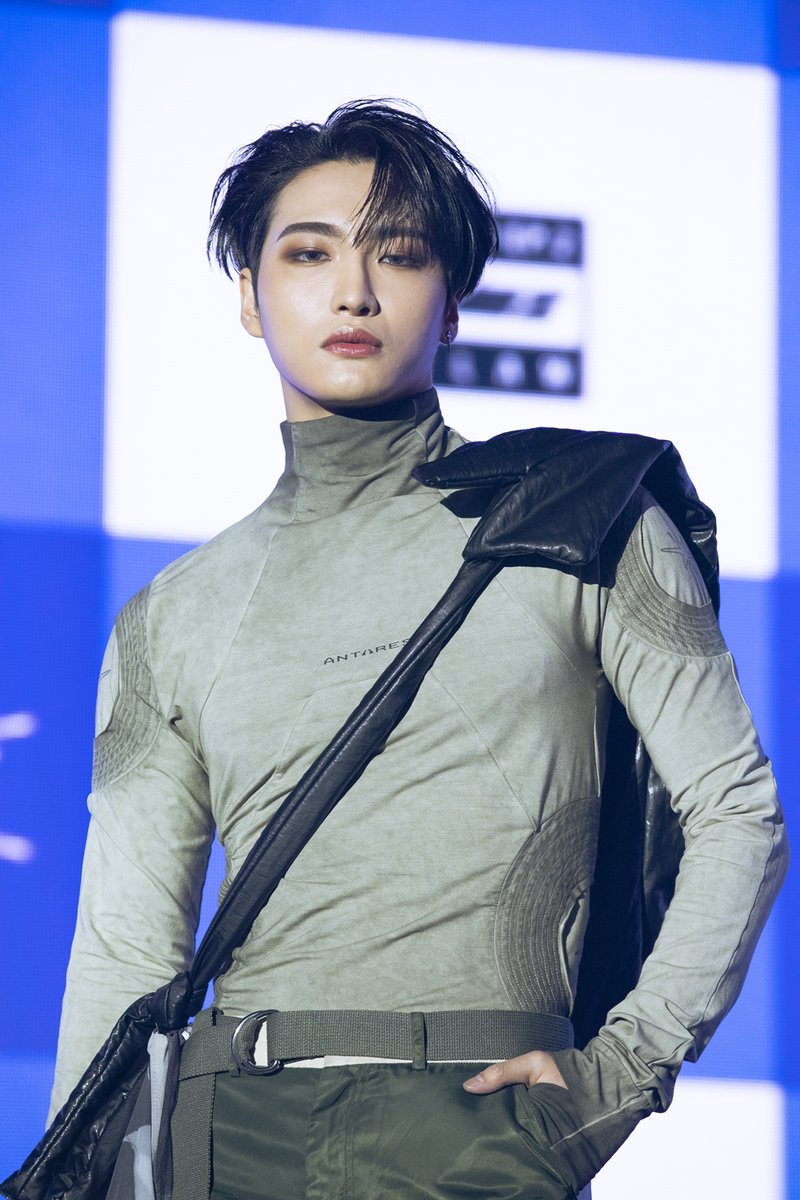 KpopHerald on Twitter: "[Showcase] Sharing pictures of @ATEEZofficial's Seonghwa at the press ...