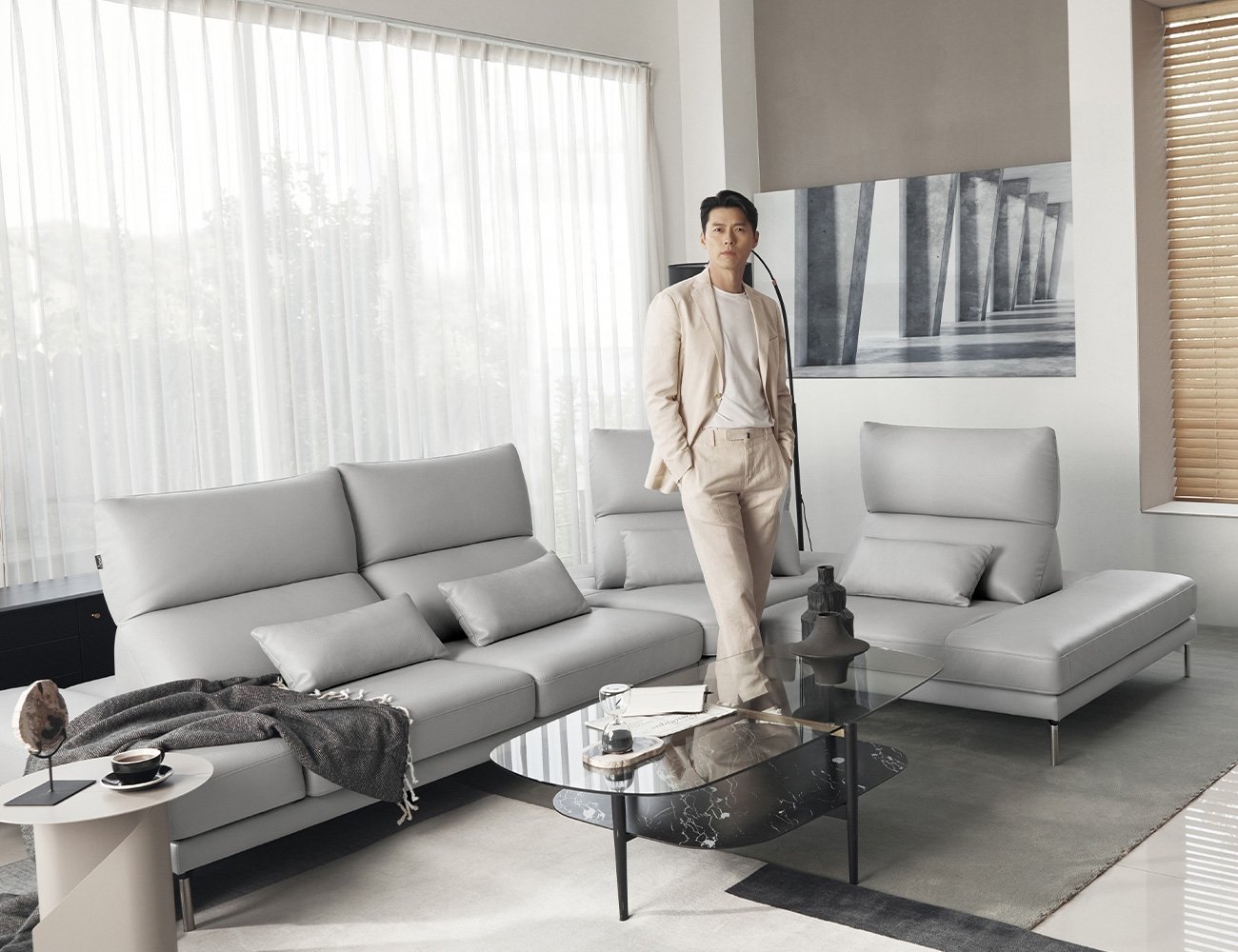 ʜʙ 📁 on Twitter: "📸| [15062023] hyun bin for JAKOMO 🔗:https://t.co/bYuh9AdjP8 #현빈 #hyunbin https ...