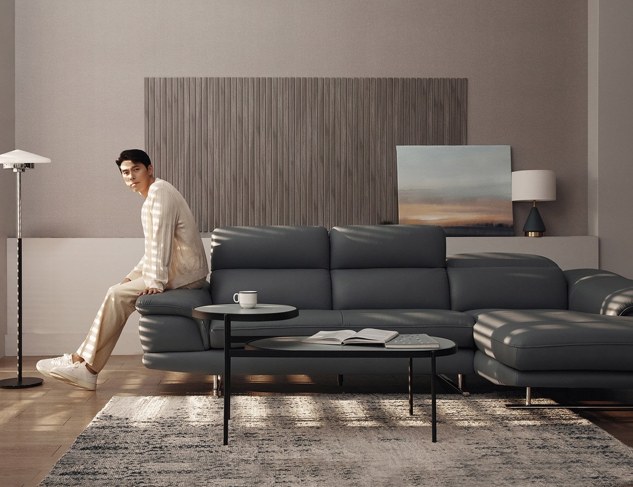 ʜʙ 📁 on Twitter: "📸| [15062023] hyun bin for JAKOMO 🔗:https://t.co/bYuh9AdjP8 #현빈 #hyunbin https ...