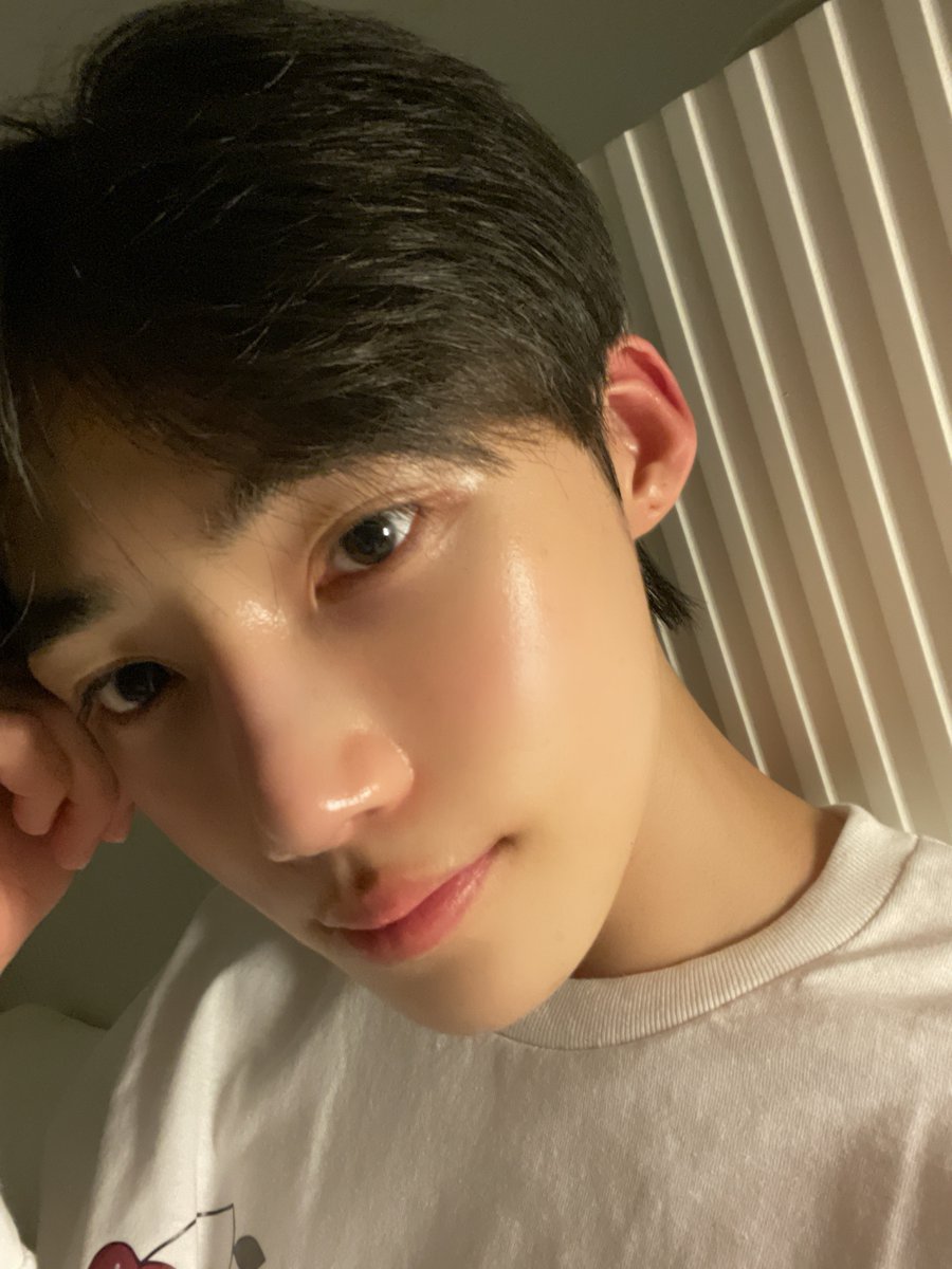 rori on Twitter: "I need the shirt plsss"