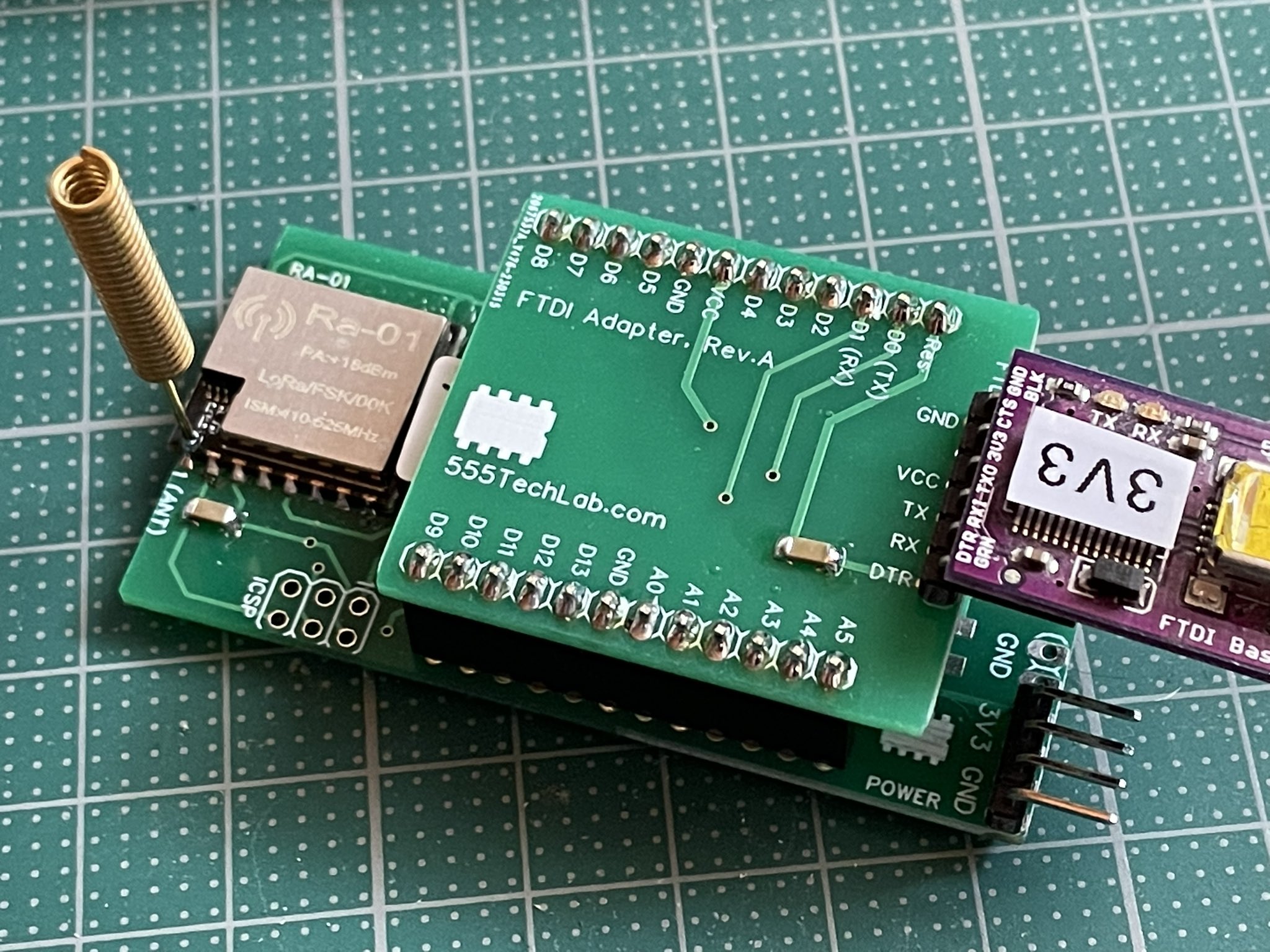 Arduino Praxis on Twitter: "LoRa Server with RFM95W Transceiver . Receiving sensor data from ...