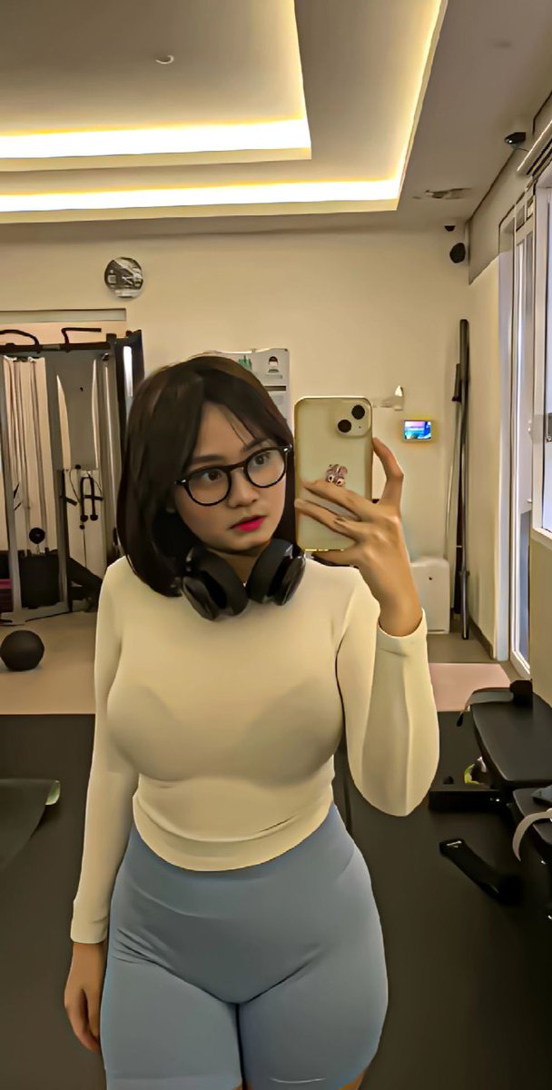 bahanbuatmalam on Twitter: "pejuhin msuk grub tele 🥵🥵🥵🥵💦💦💦💦"