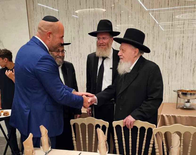 ישי כהן On Twitter בני ברק יו״ר הכנסת אמיר אוחנה מתקבל בכבוד בשמחת