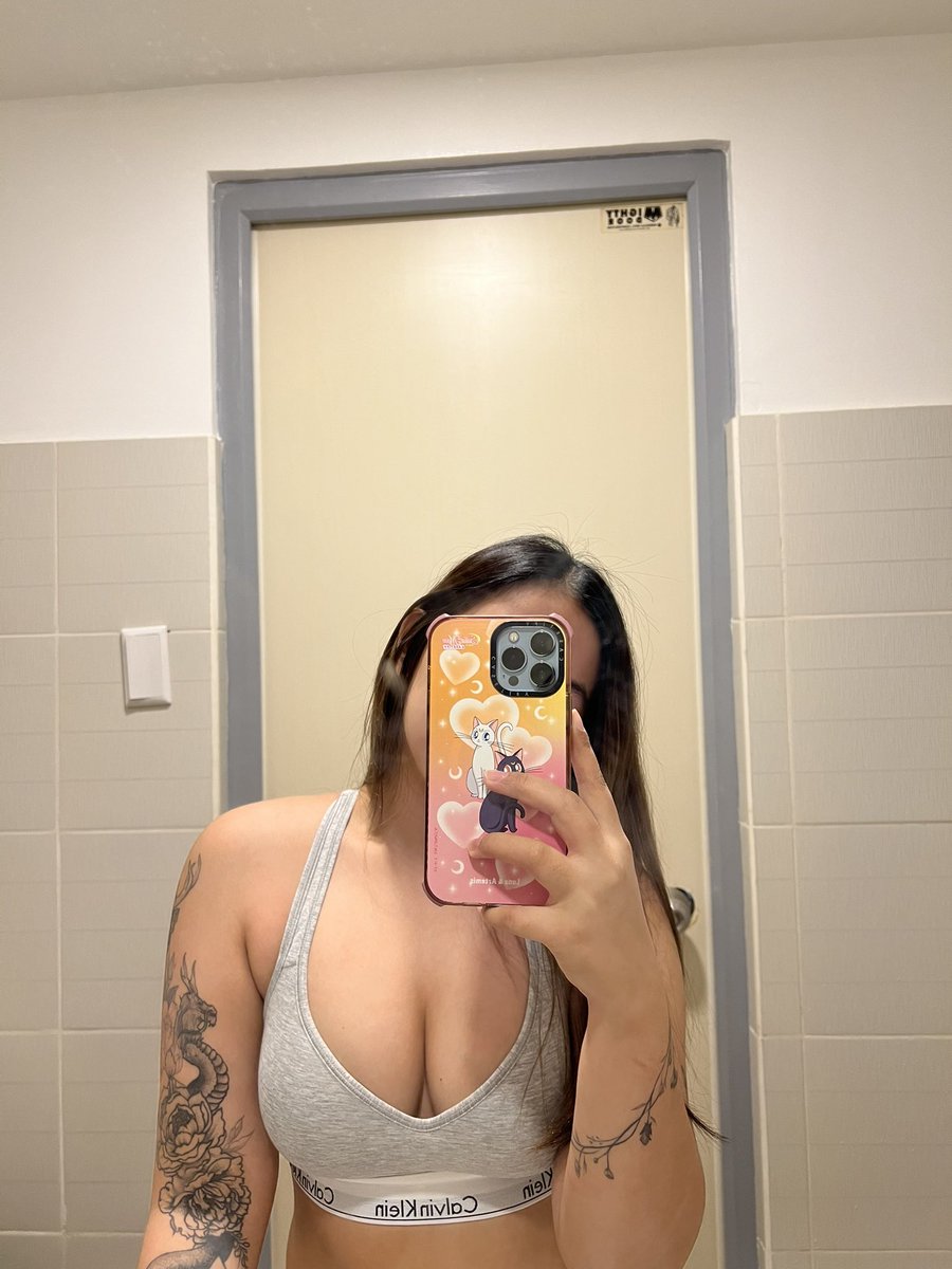 FrheaJaimil on Twitter: "Hi!"