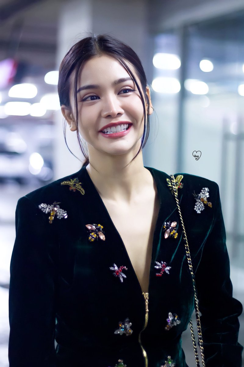 MuMing♡ⓛⓞⓥⓔ♡EF on Twitter: "RT @plathong___: มอนิ่งวันศุกร์สุขแสนสดใสนะคะ⛅🌿 ขอให้มีความสุขมีรอย ...