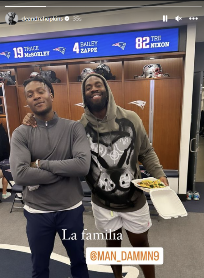 NFL on CBS 🏈 on Twitter: "DeAndre Hopkins seems to be enjoying his visit to New England..."