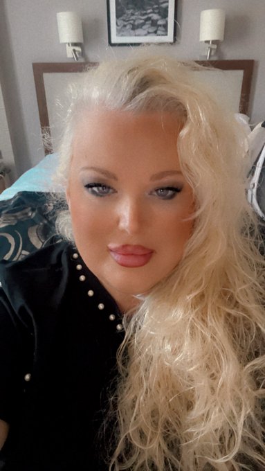 TW Pornstars - Kirstyn Halborg🔞. Pictures and videos from Twitter.