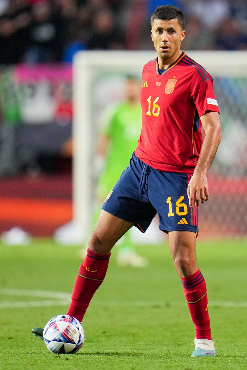 Squawka Live On Twitter Rodris Game By Numbers Vs Italy 120 Touches