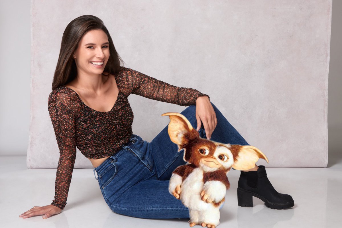 Emily Marsh on Twitter: "Some people are dog people 🐶 some people are cat people 🐱 Me, I’m more ...