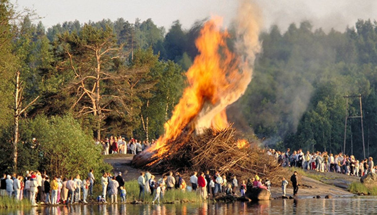 The Folk Horror Consortium on Twitter: "RT @folkhorrorforum: LITHA FIRES-Four spectacular ...