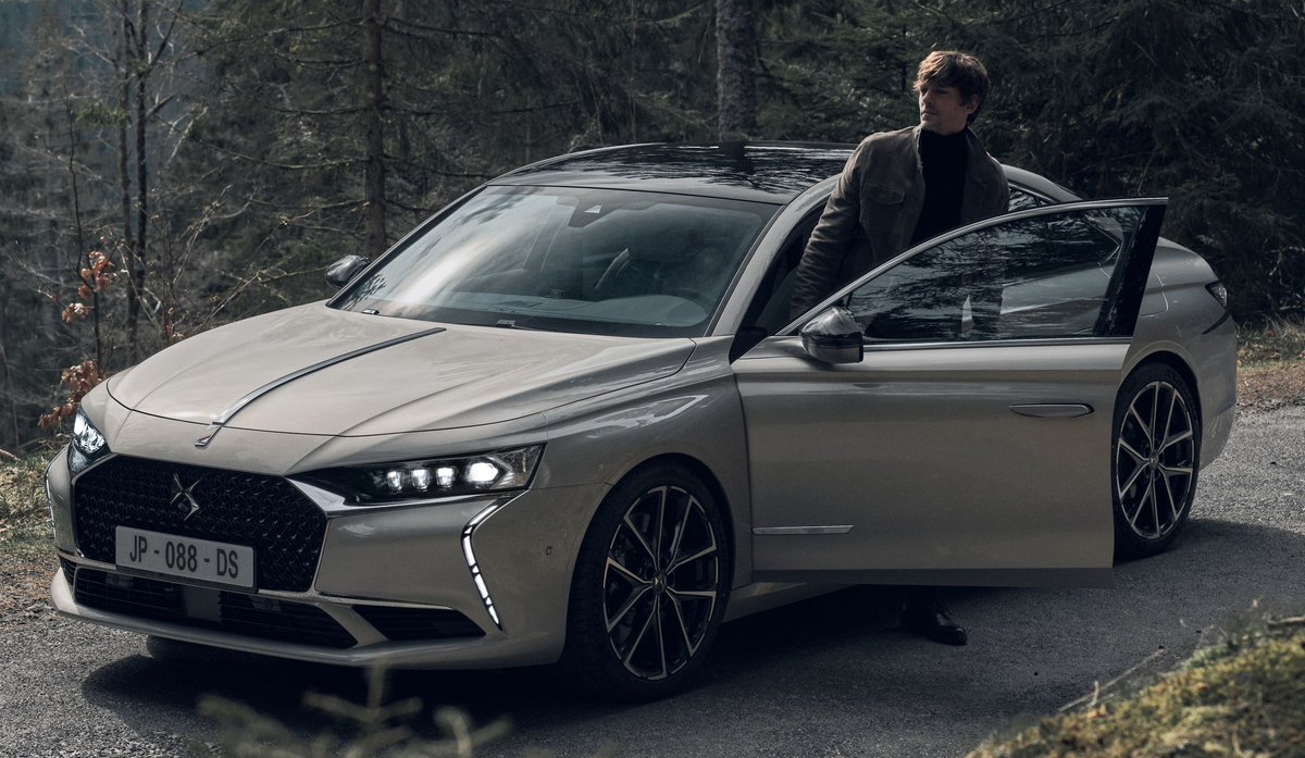 レスポンス on Twitter: "「DS」最上位サルーン『DS 9』、新マルチメディア採用…2023年型を欧州発売へ https://response.jp/article/2023/06 ...