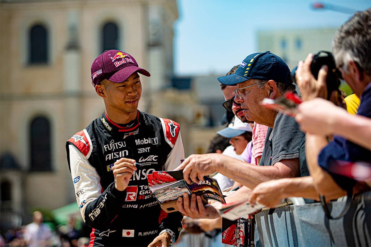 Super GT World 🏳️‍🌈 on Twitter: "We know the calibre of driver @ryohirakawa is. He’s shown us ...