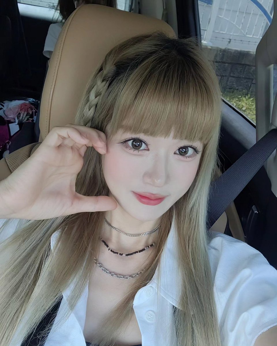 아이씨유icuofficial On Twitter 아이씨유 아빈 이번주 일욜은 밤10시에 뭐하는 날이게~ 리즈엔터 Lizent Kpop