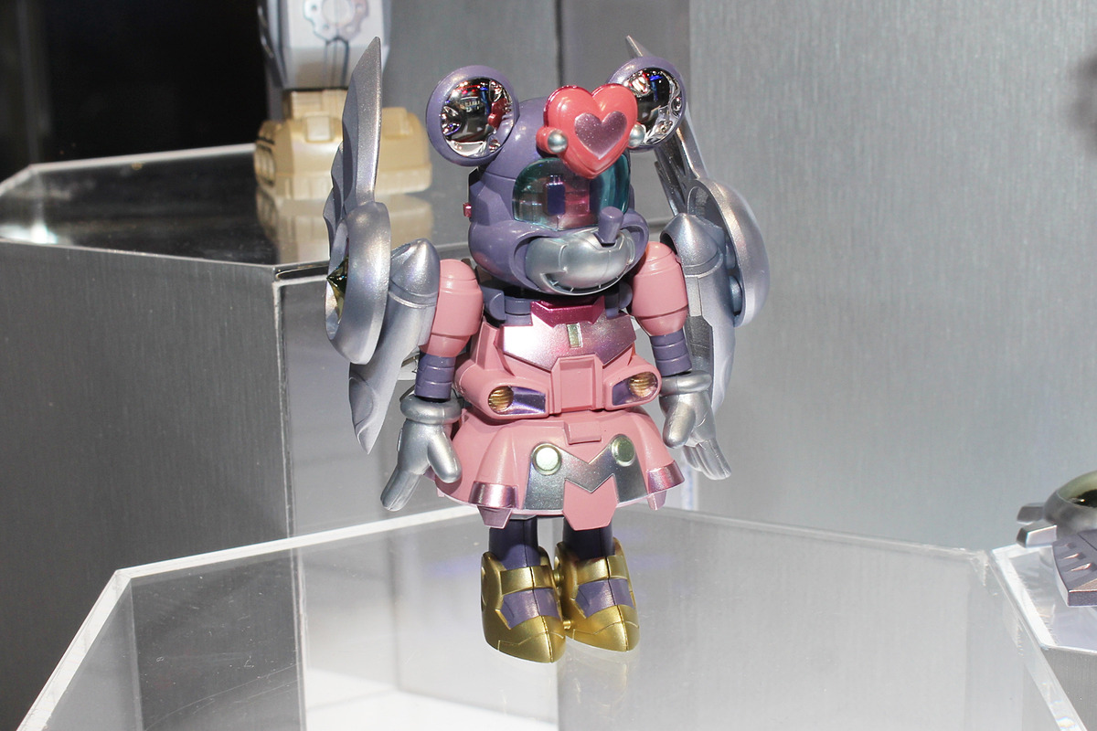 HOBBY Watch on Twitter: "【魂ネイションズ撮り下ろし】100周年を記念したパールカラー！ 「超合金 超魔法合体キングロボ ミッキー＆フレンズ 」展示中 https ...