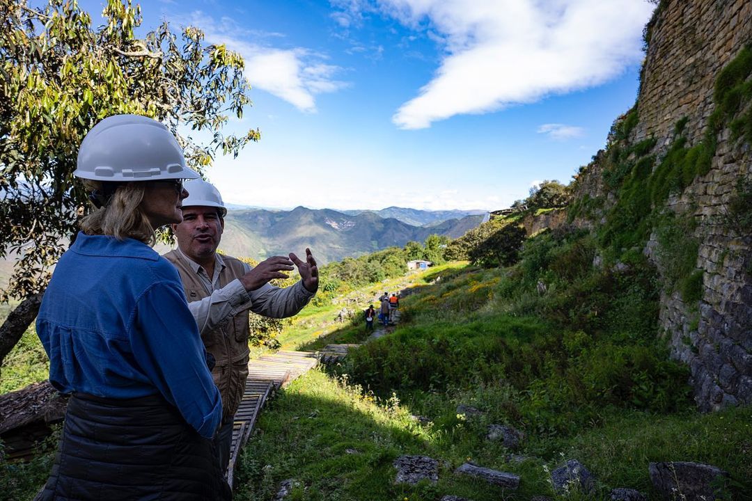 World Monuments Fund on Twitter: "Kuélap Fortress in Peru received a visit from U.S. Ambassador ...
