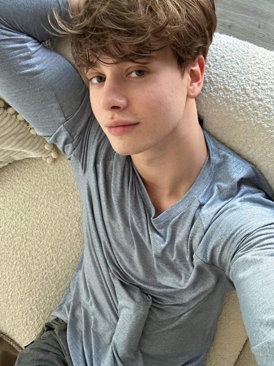 Caden On Twitter Only Bottoms Who Can Handle This Reply Fitness