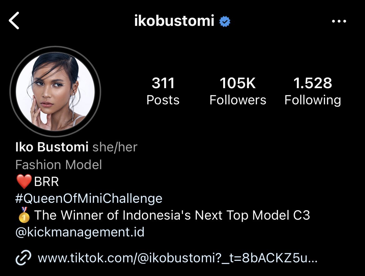 이승훈저승훈 대박나자! 도비통통 얍!⋆｡° on Twitter: "An Indonesian model made an IGS about Doyoung T5 ...