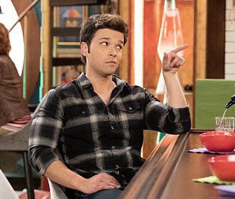 el on Twitter: "pretty gf 🤝 obsessed bf"