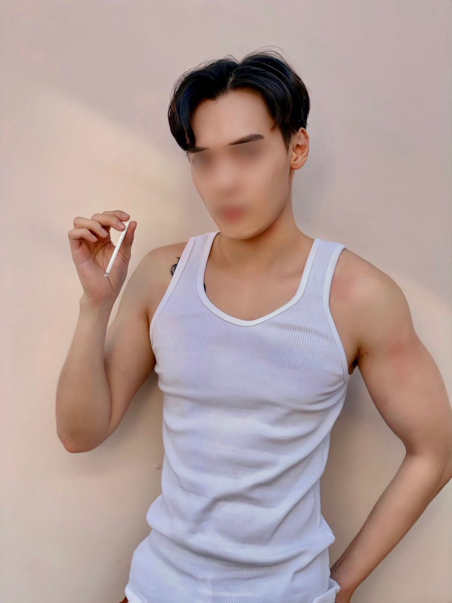 SPA EATS on Twitter: "💁‍♂️鮮肉報到💁‍♂️ 新師傅報到👋 🍌BILL🍌 174/60/25 深邃的五官，白皙的膚色，中越混血小帥哥，按摩力道強勁，大方活潑😍 限時6/ ...