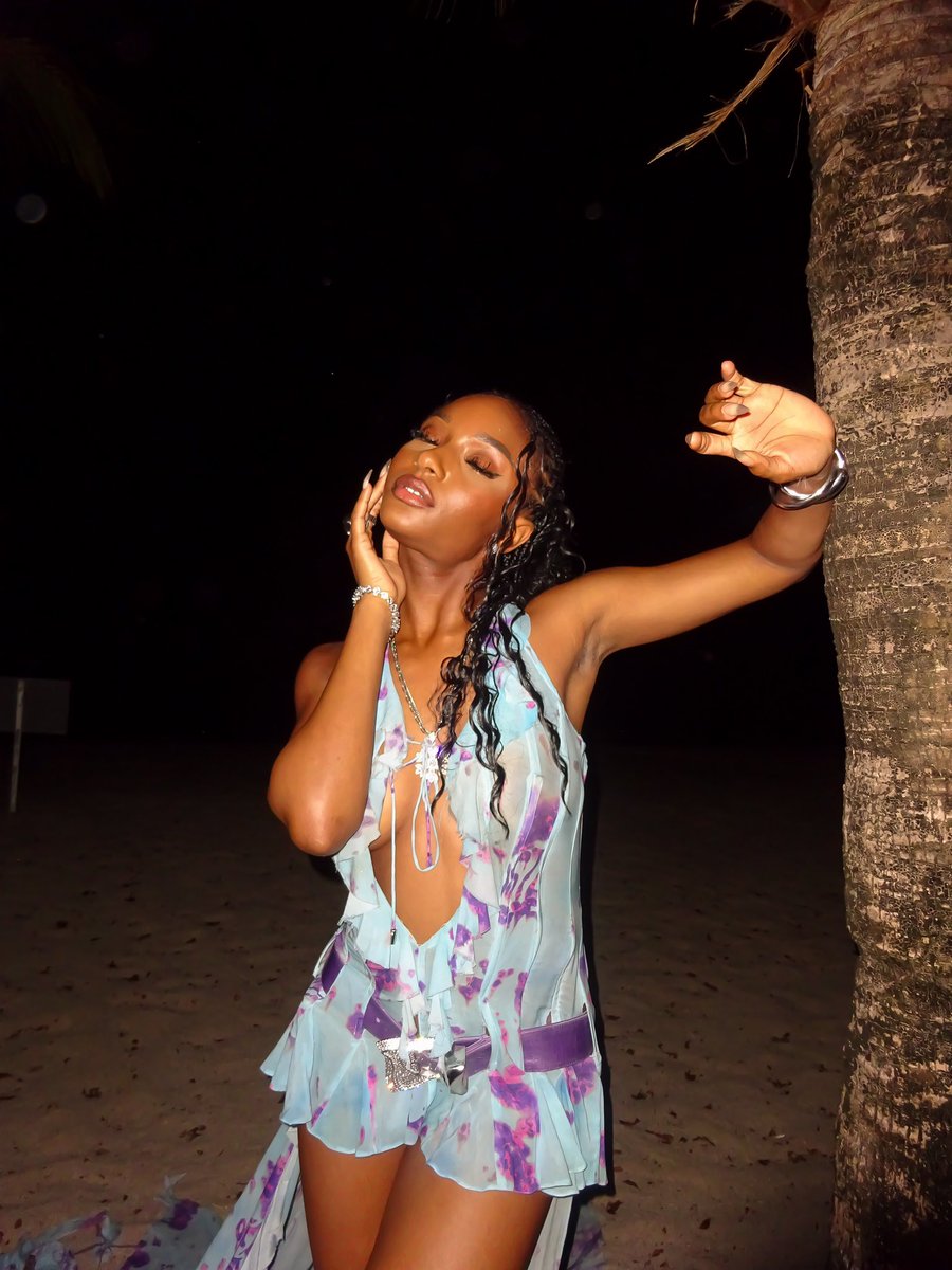 Celestial Being On Twitter Had The Best Birthday Everrrrr