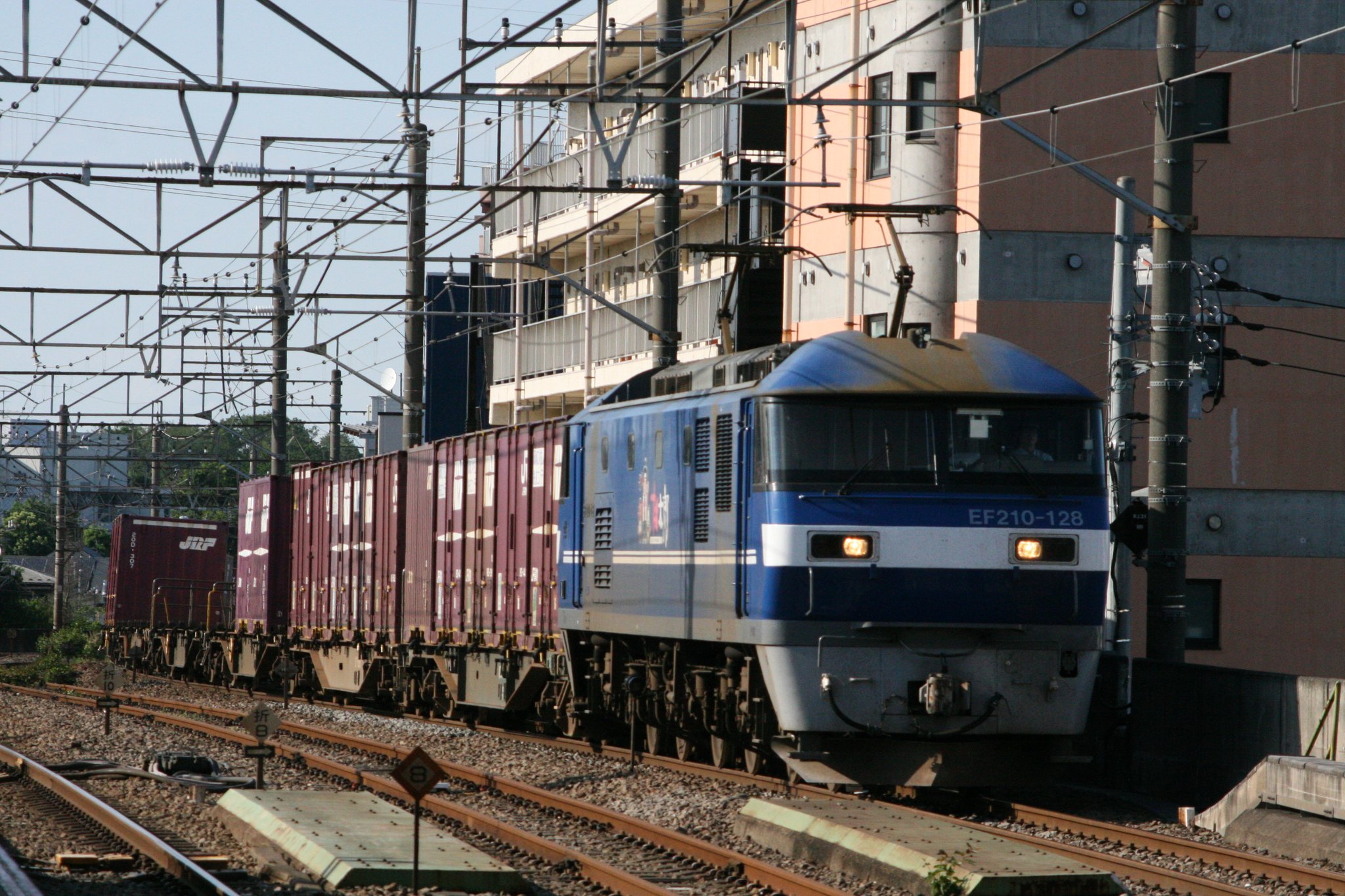 ネギ(naimon0320) on Twitter: "2023/06/16 74レ 牽引機 EF210 128[新] https://t.co/a9lDc6HzKo" / Twitter