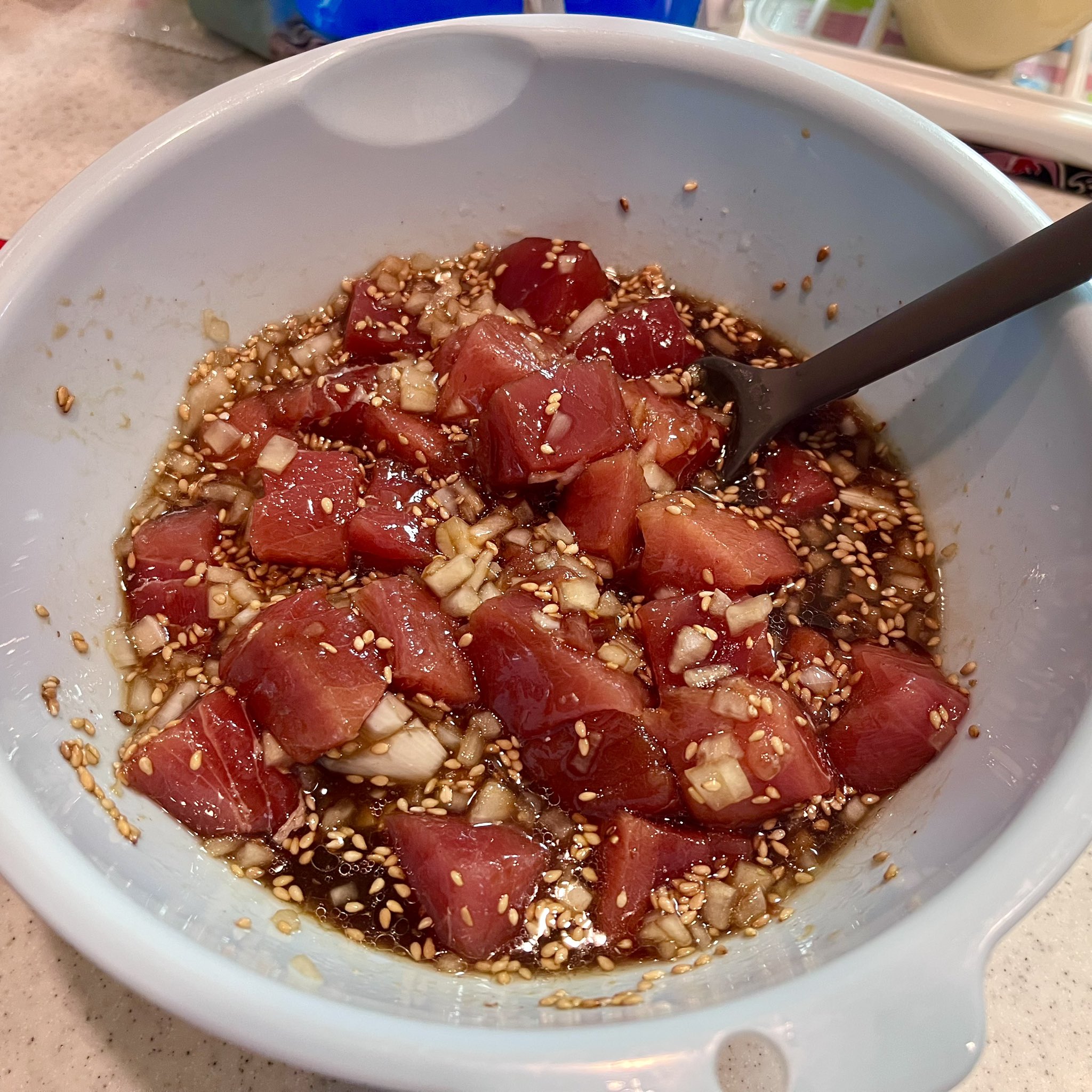 naichi@びはんとマルの森 on Twitter: "またマグロたくさんいただいたからポキ作ってる 間違いなく美味い https://t.co/3QZMKtSPc2" / Twitter