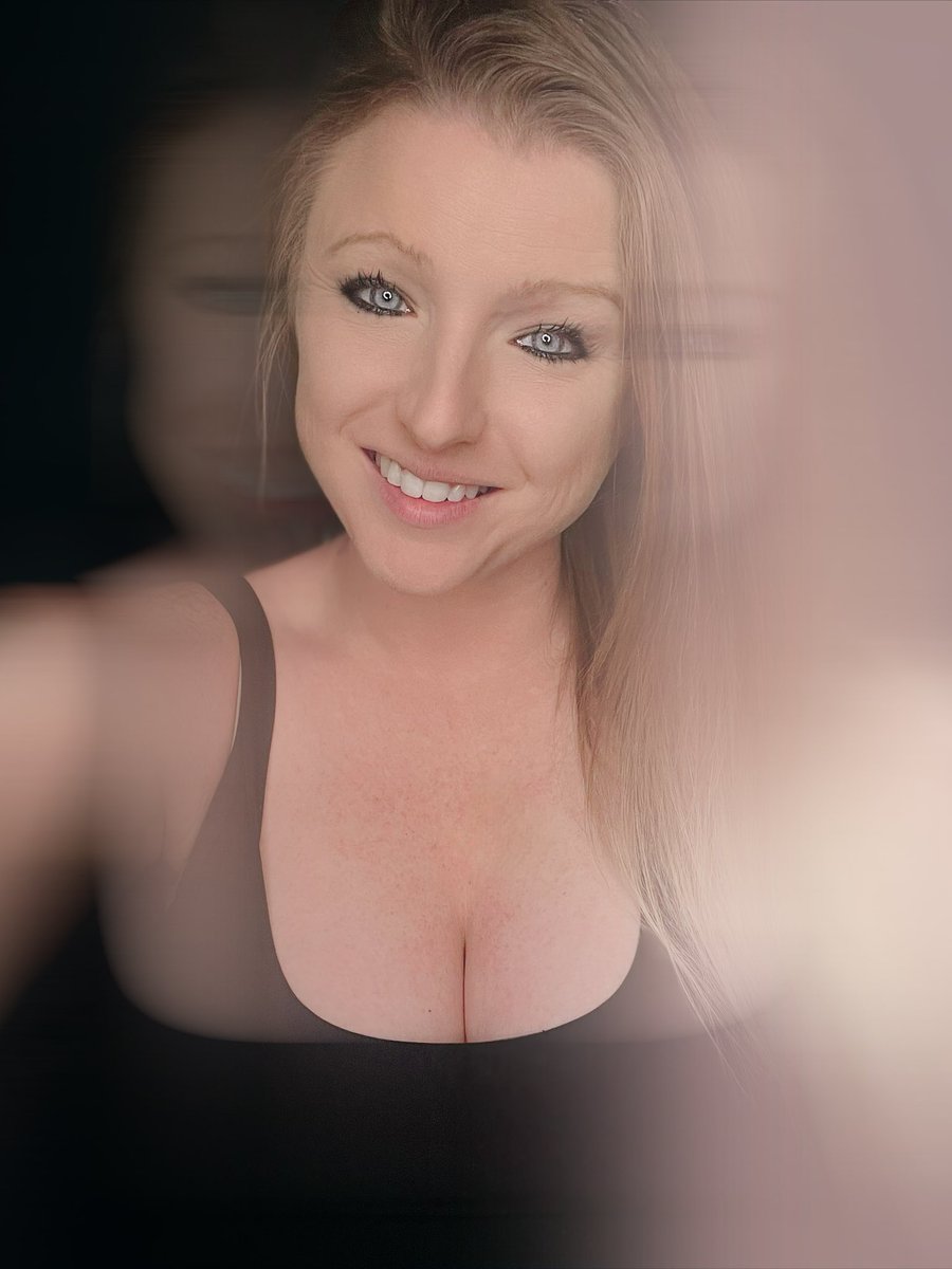 Rayrachel On Twitter Live On Twitch Tv Rayrachel Happy Friday π