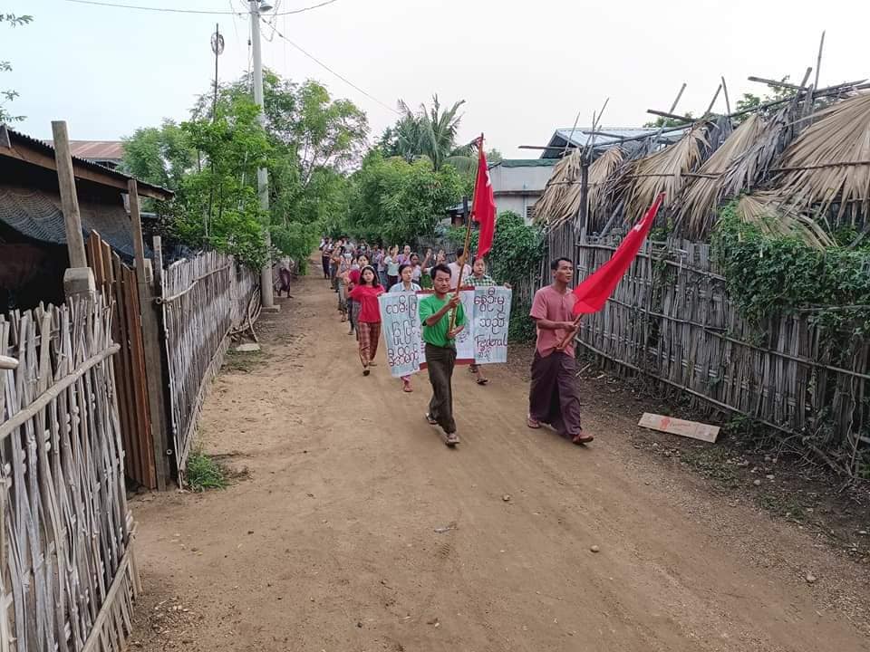 Khit Thit Media On Twitter ယင်းမာပင်တွင် စစ်အာဏာရှင် ဆန့်ကျင်ရေးမြောက် ခြမ်း သပိတ်အင်အားစု ခ