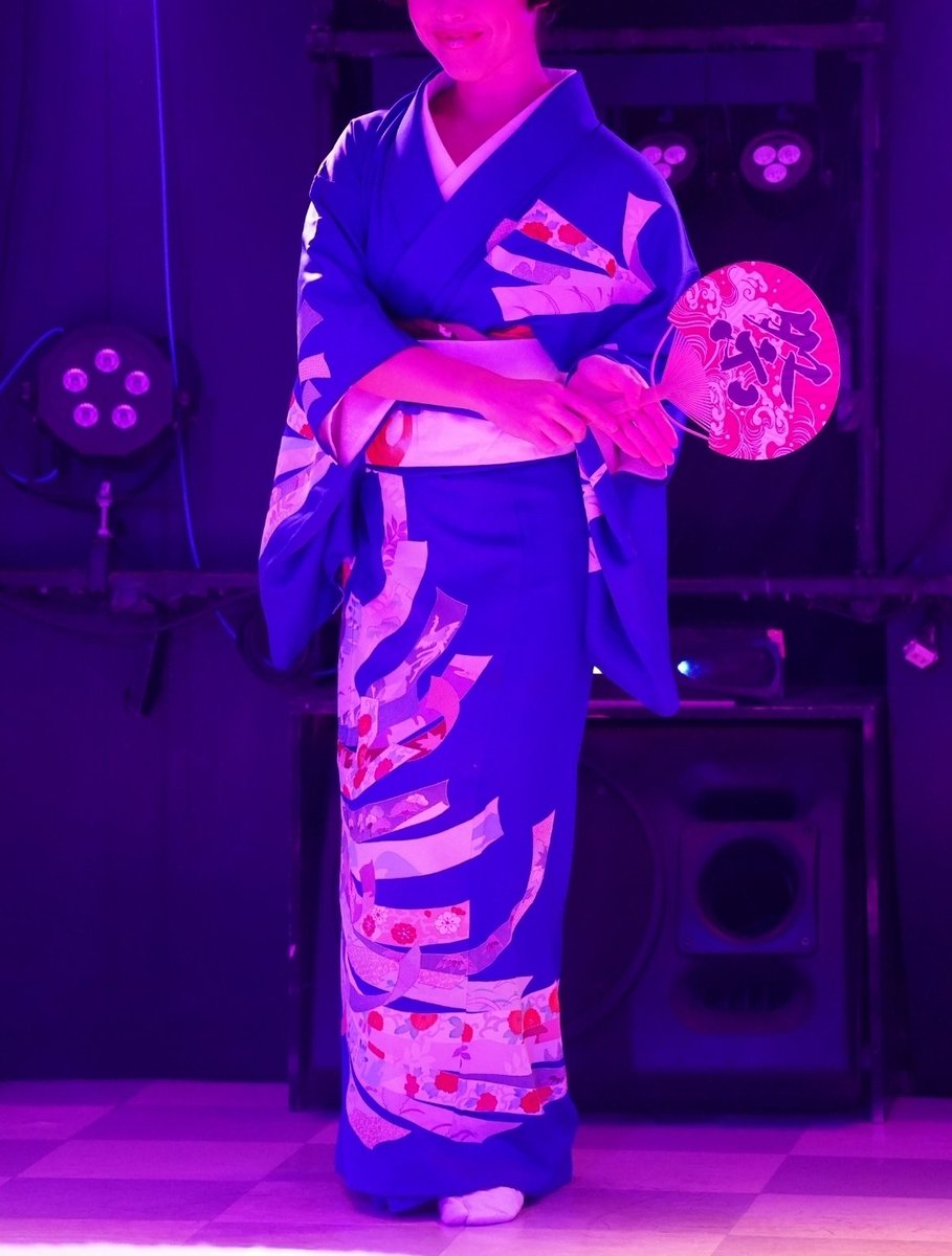 海乃雪妃 On Twitter 以前に破けてしまって使い物にならなくなってしまった「おまん※踊り」の着物も、この骨董市でさらに良いものをget! これは近々やれ!という思し召しでは🤩