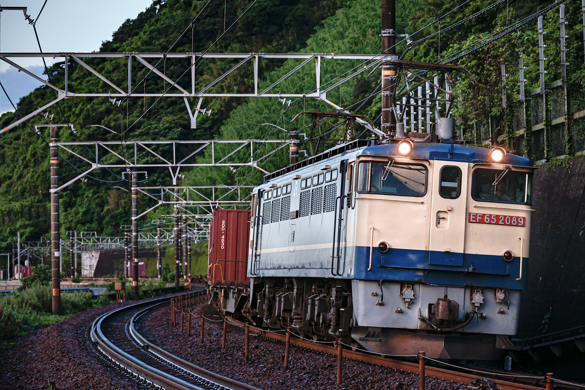 ɳ³ on Twitter: "2023/07/02 5086レ EF65 2089 定時でした #EF65 https://t.co/pvXUtXgrTH" / Twitter