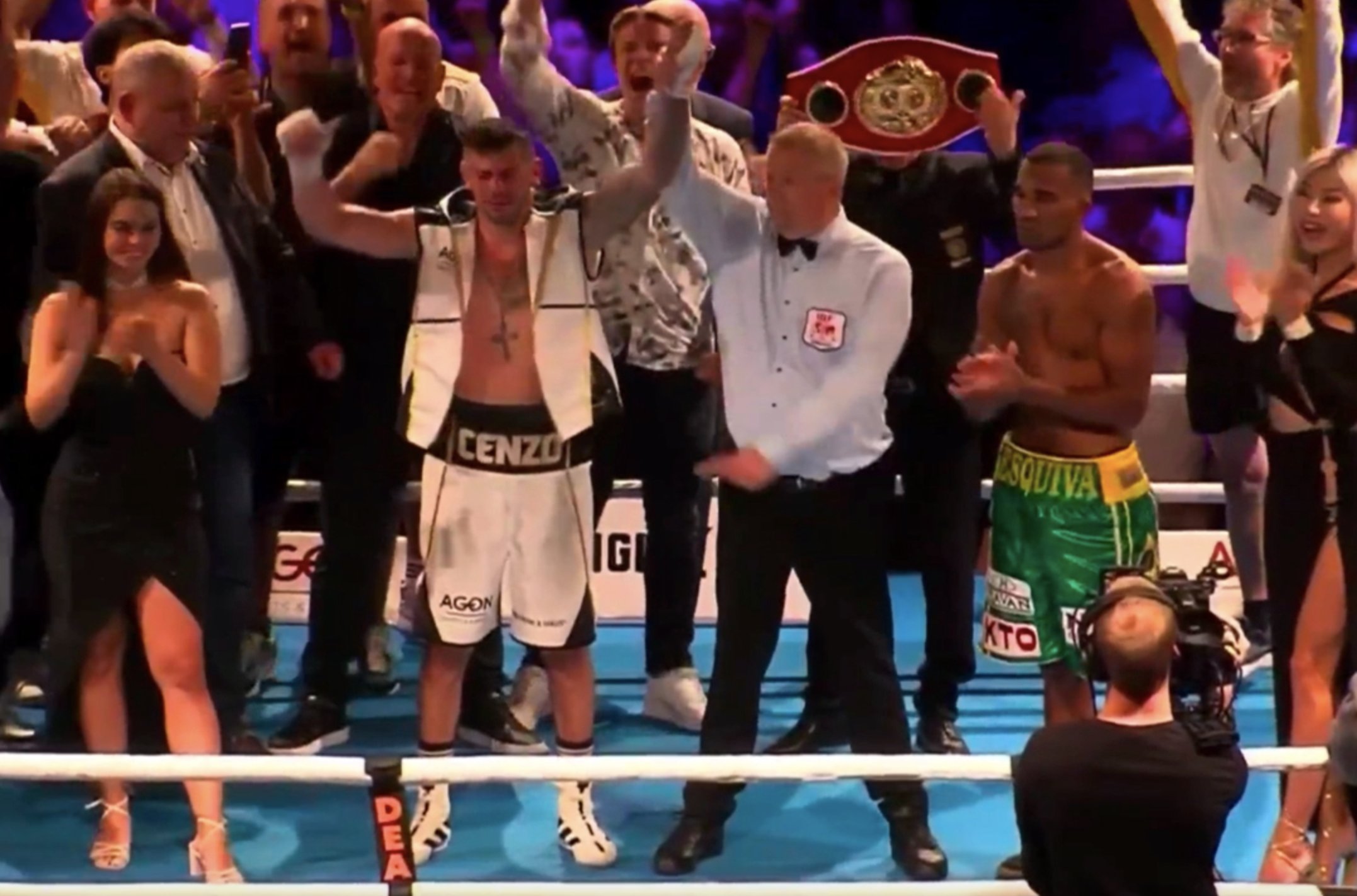 Tim Boxeo on Twitter: "🇩🇪 Vincenzo "Il Capo" Gualtieri (21-0-1, 7 KO's) is credited with ...