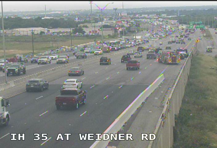 Ksat Traffic On Twitter Traffic Alert Two Right Lanes Blocked On I