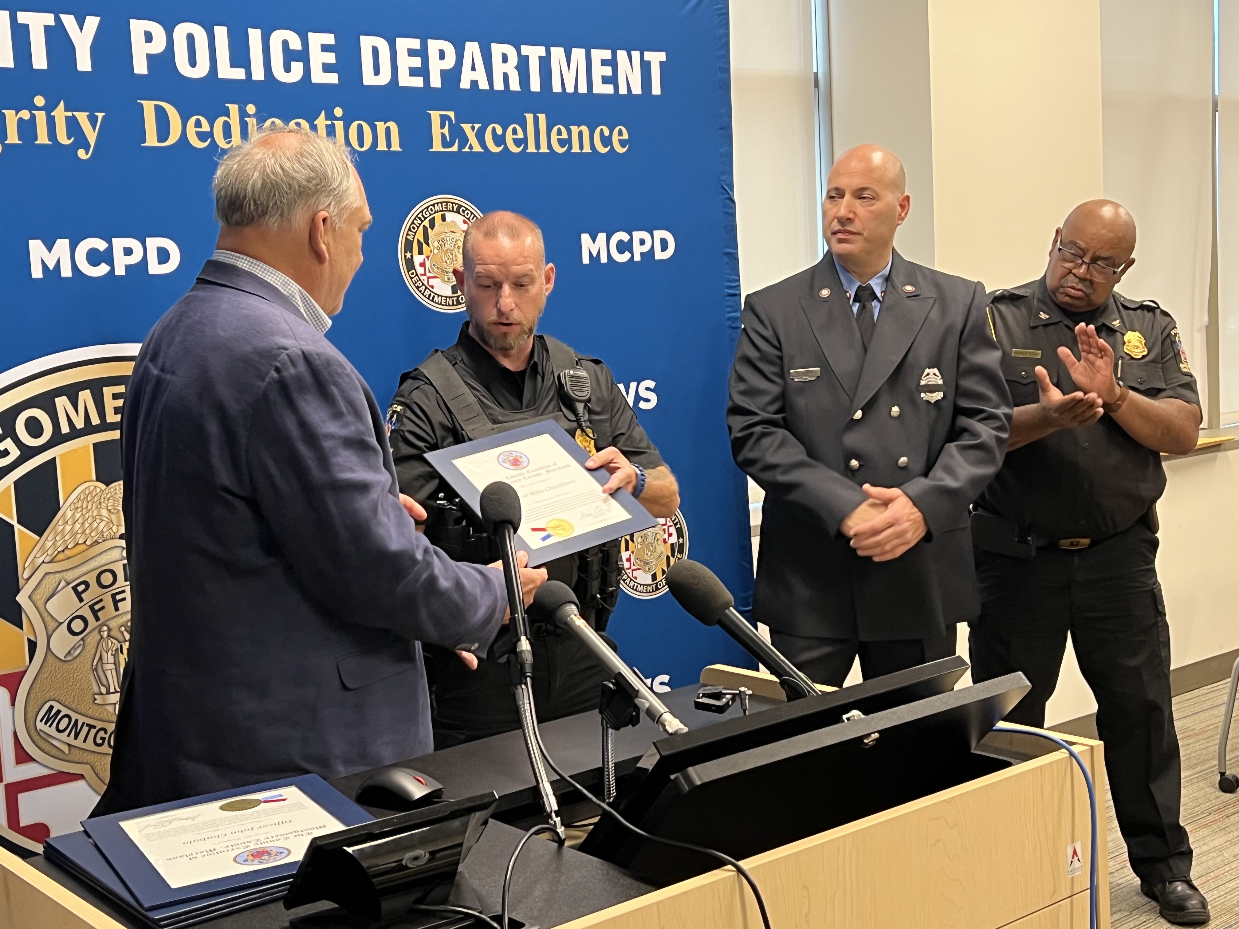 Montgomery County Department of Police on Twitter: "Today, myself, @2dCommander & @MontCoExec ...