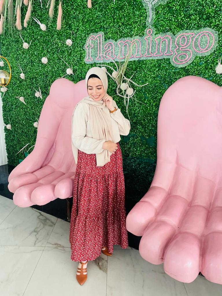 Yomna on Twitter: "Happy Eid 🌺🤍 https://t.co/Brj3F4AD9k" / Twitter