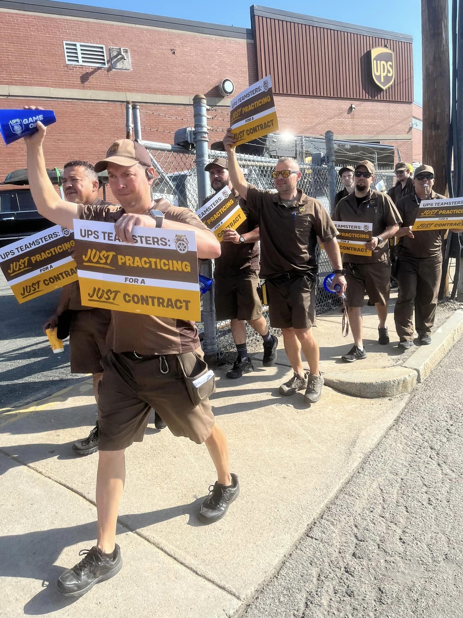 Teamsters on Twitter: "FROM COAST TO COAST, UPS TEAMSTERS ARE STRIKE-READY Practice picket lines ...