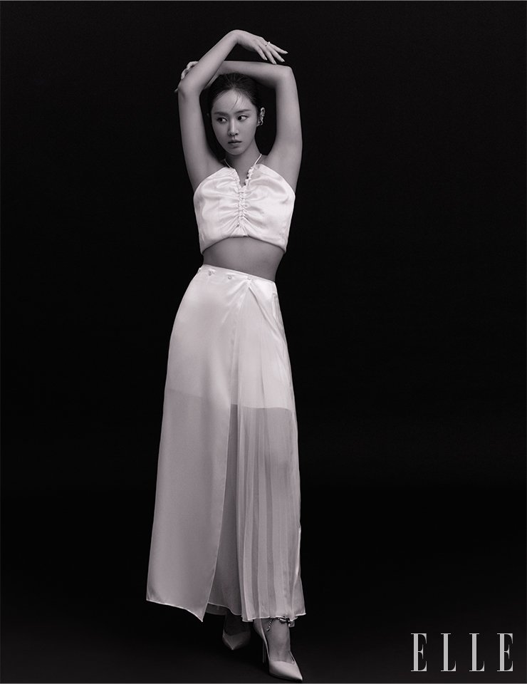PHOTOSHOOT - Kwon Yuri for ELLE Korea (July 2023 Issue) | Hallyu+