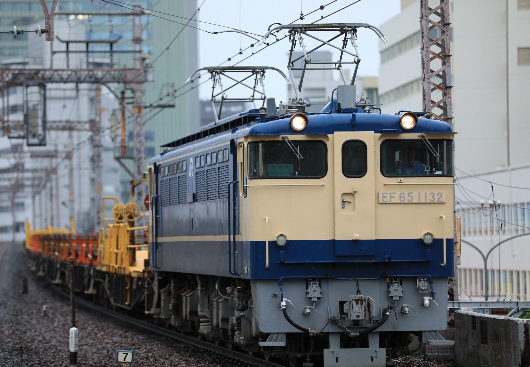 deep on Twitter: "7/1 工8389レ 岡山工臨 EF65-1132＋ロンチキ https://t.co/yapexRJjRO" / Twitter