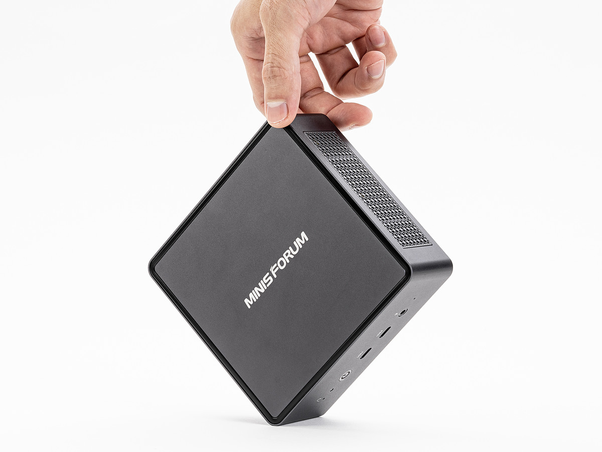 STしん on Twitter: "RT @pc_watch: 【PC短評】Ryzen 9 7940HS搭載で小型なのに高性能で超静音なミニPC！「MINISFORUM UM790 Pro ...