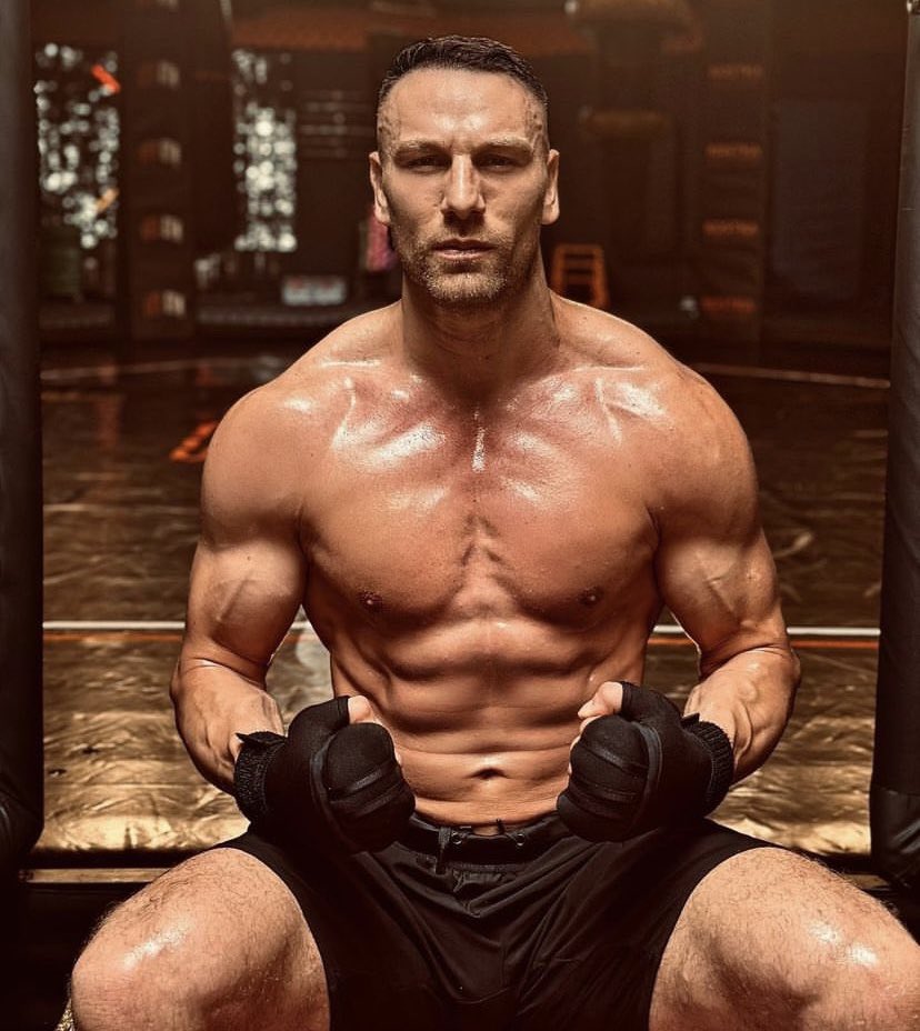 OKTAGON MMA on Twitter: "Rafael Xavier 🇩🇪🇧🇷 defeats Mateusz Strzelczyk due to a nasty injury ...